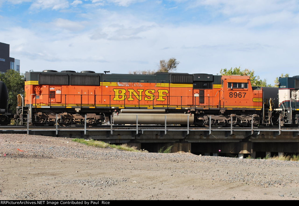 BNSF 8967
